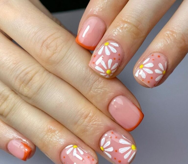 20 Simple DIY Nail Art Designs That Are Super Impressive